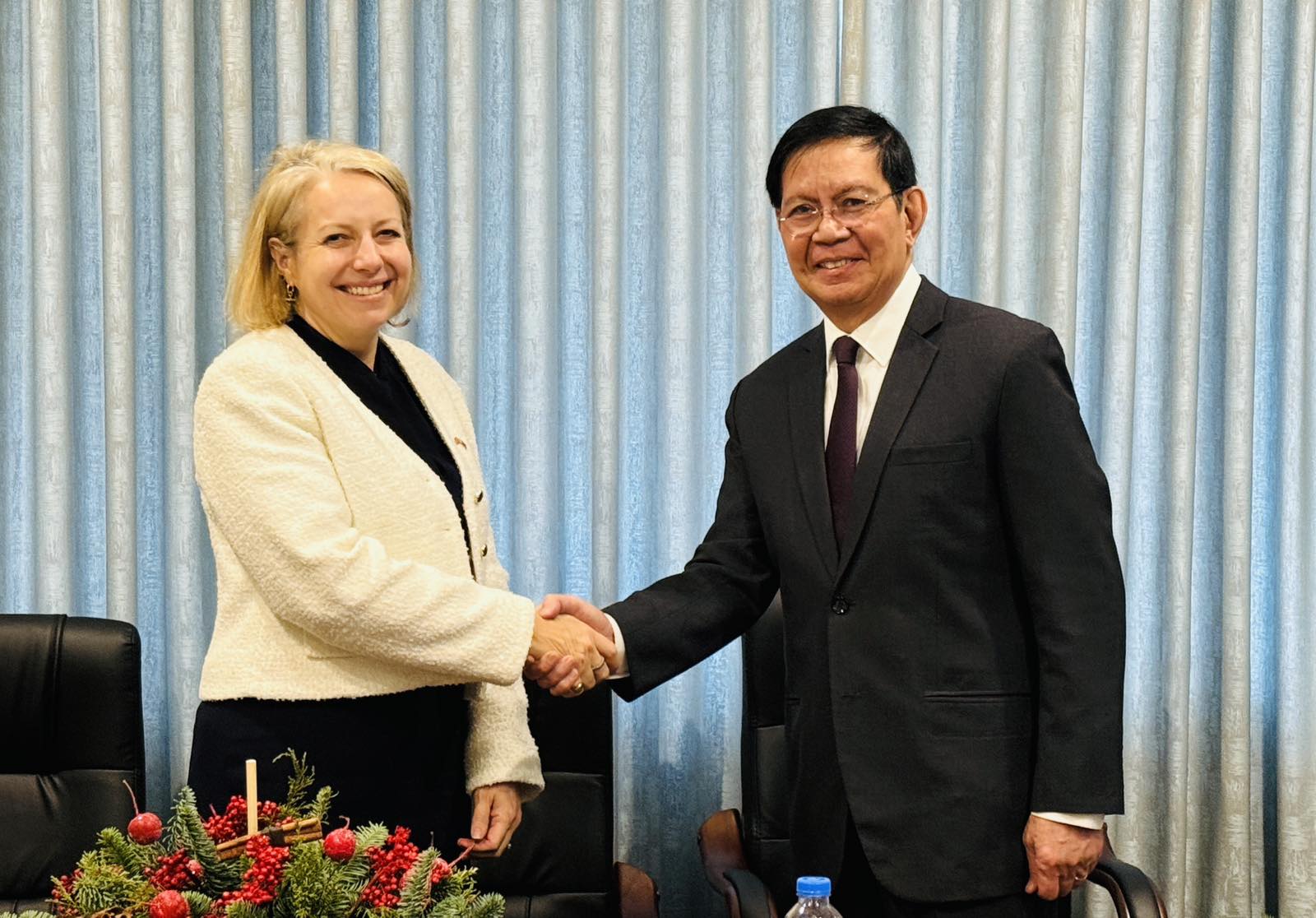 Meeting with UK Ambassador Sarah Hulton - PING LACSON